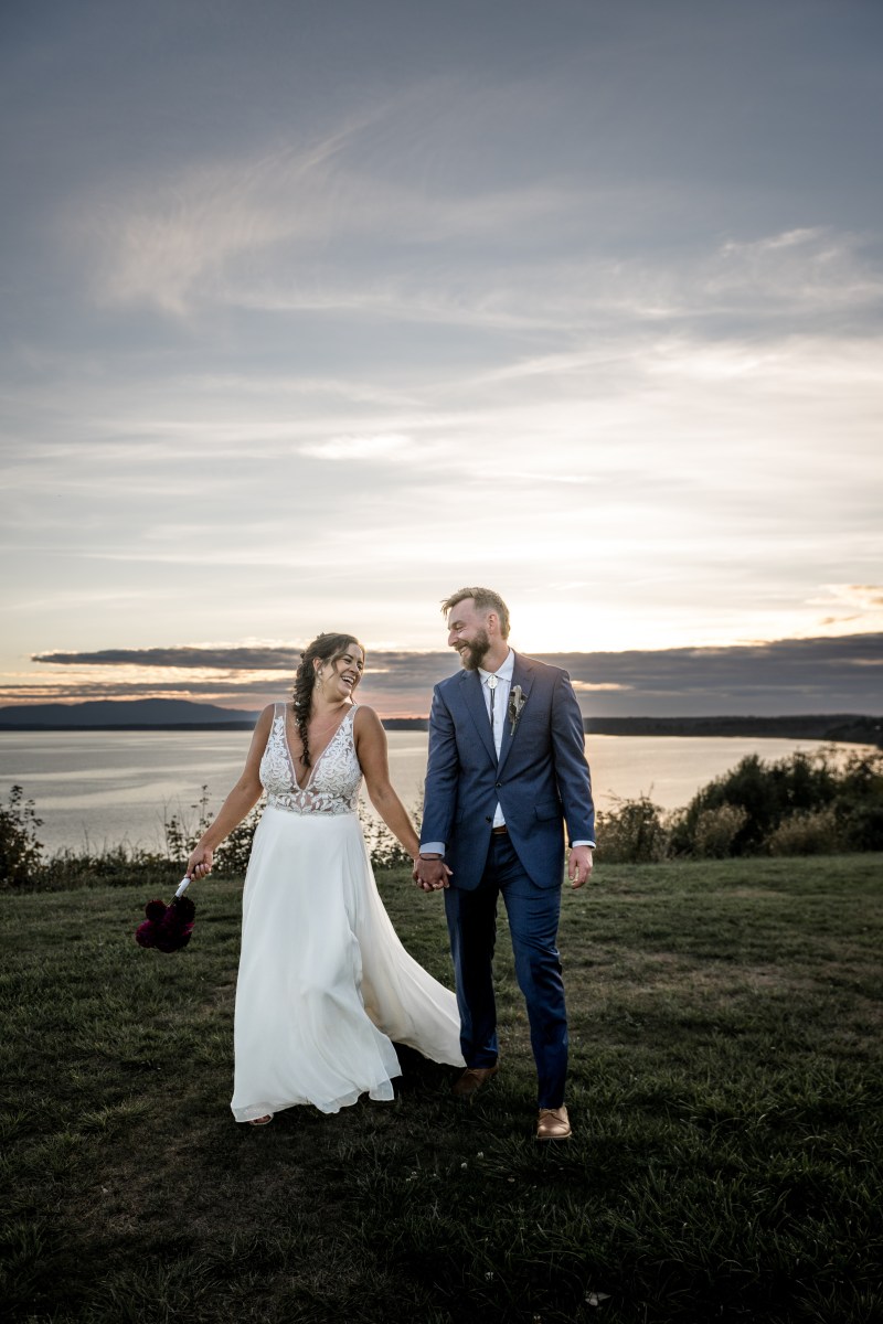 Jon + Sarah | Backyard Bellingham Wedding